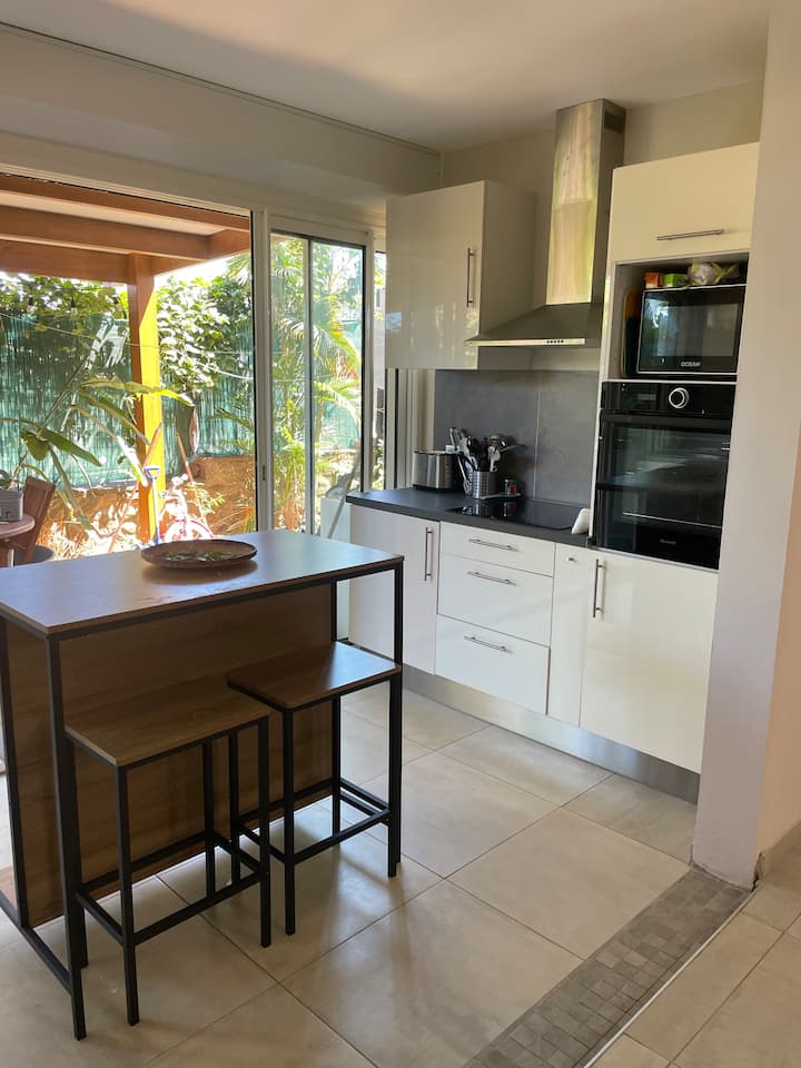 T3 En Rez-de-jardin à St Gilles Les Bains - Saint-Gilles les Bains