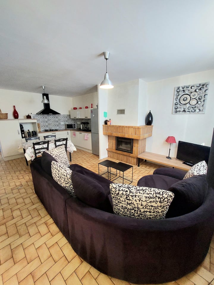 Superbe Appartement En Rez-de-jardin - Lourdes