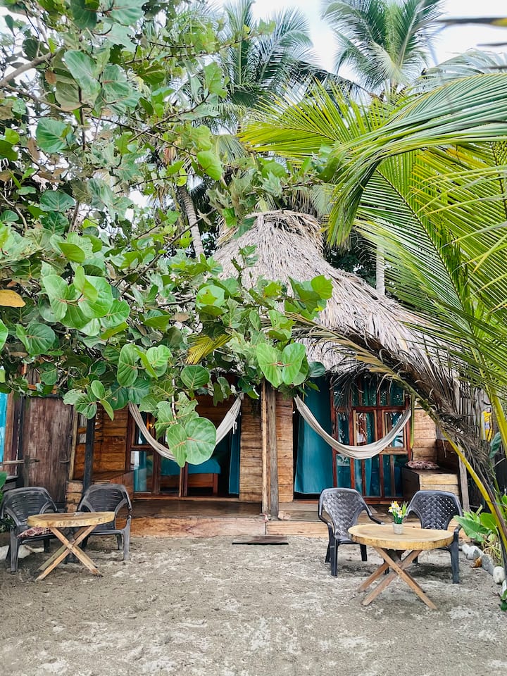 Chill And Surf Mendihuaca #1 - Parque Nacional Natural Tayrona