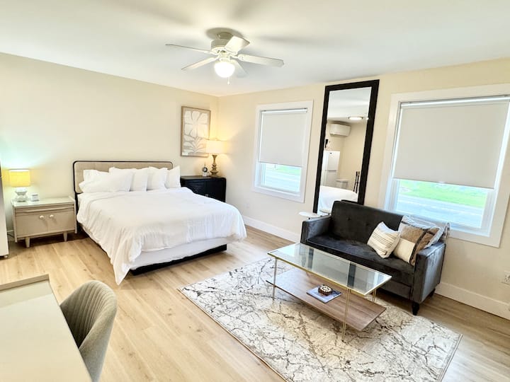 {Monthly Stay} At The Magnolia Lodge #2 In Chq - Lake Erie, PA