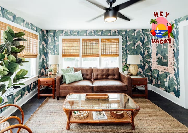 Downtown St Pete Furnished 2br | Monthly Stays - St. Petersburg, FL