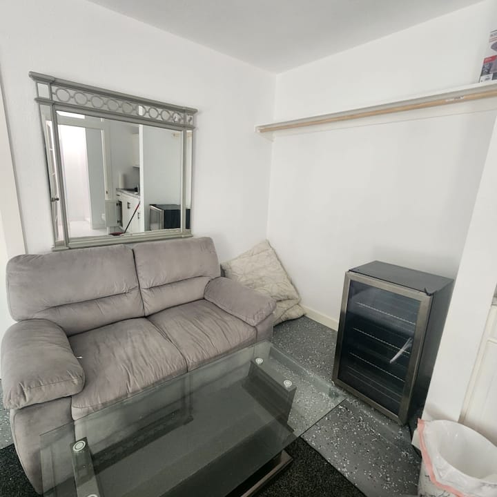 Entire Private Studio Home - Missouri City, TX