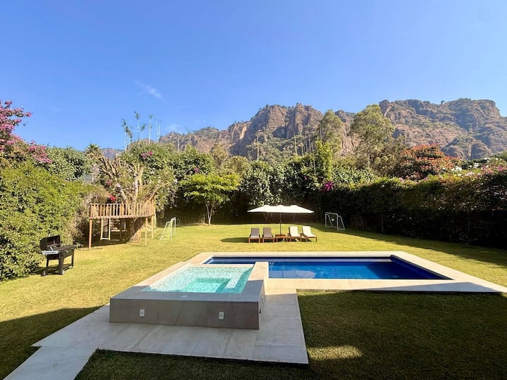 Best View In Tepoztlan, Pool,  Jacuzzi, And 5 Bdrm - Tepoztlán