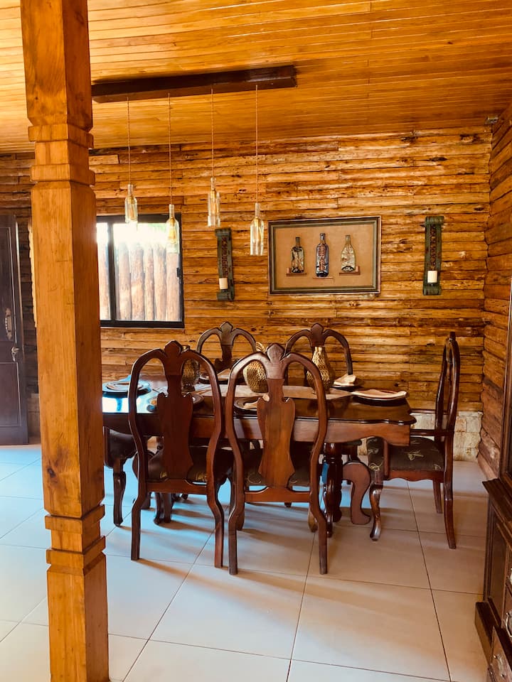 Valle Hideaway Lodge, 2 Cuartos, 2.5 Baños 4 Camas - Honduras