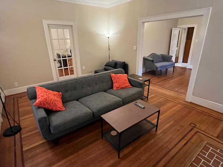 Charming 1920s Montrose Bungalow - Houston, TX