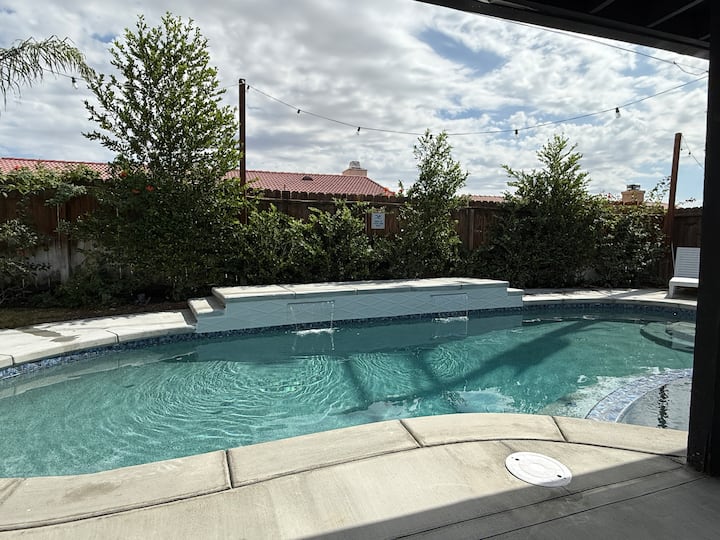 Desert Oasis - Desert Hot Springs, CA