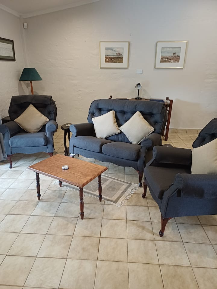 Bellas Pietermaritzburg, One Bedroom Cottage. - Hilton