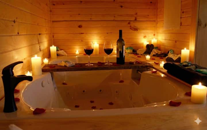 Luxe Lakefront Spa Retreat: Private Jacuzzi - Lake George, NY