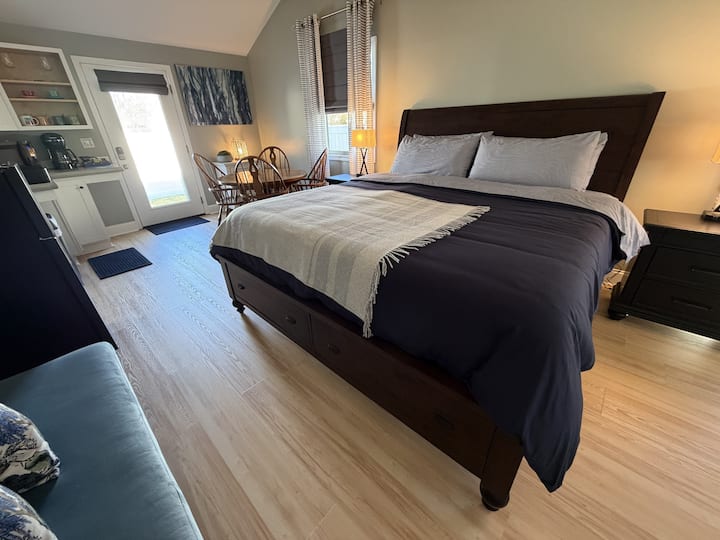 The Red Maple Studio Minutes From Salisbury! - Trap Pond State Park, Laurel