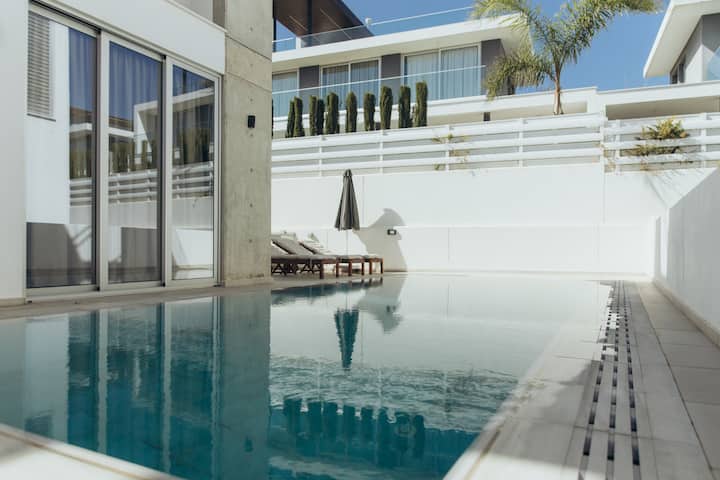 New Luxury Villa With Private Pool - Protaras