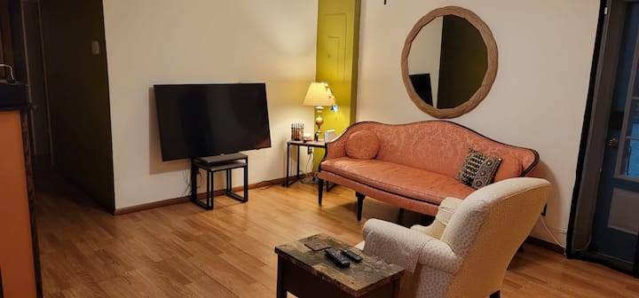 Pranahouse - Large Room - Vero Beach, FL