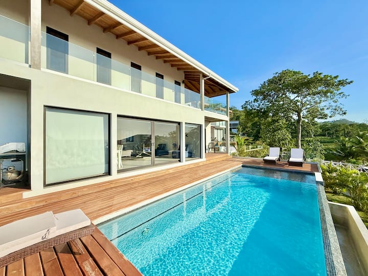 Casa Cristal Del Mar @ Pangea Beach - Honduras