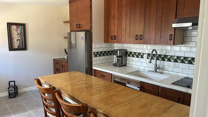 La Casita Close To The Beach - Carpinteria, CA