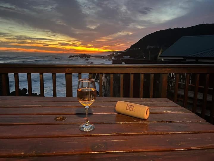 Gone Fishing - Jewel By The Sea - Eersterivierstrand