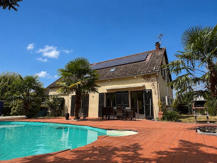 Villa Zen Avec Piscine - L'invitation Au Voyage ! - Les Andelys