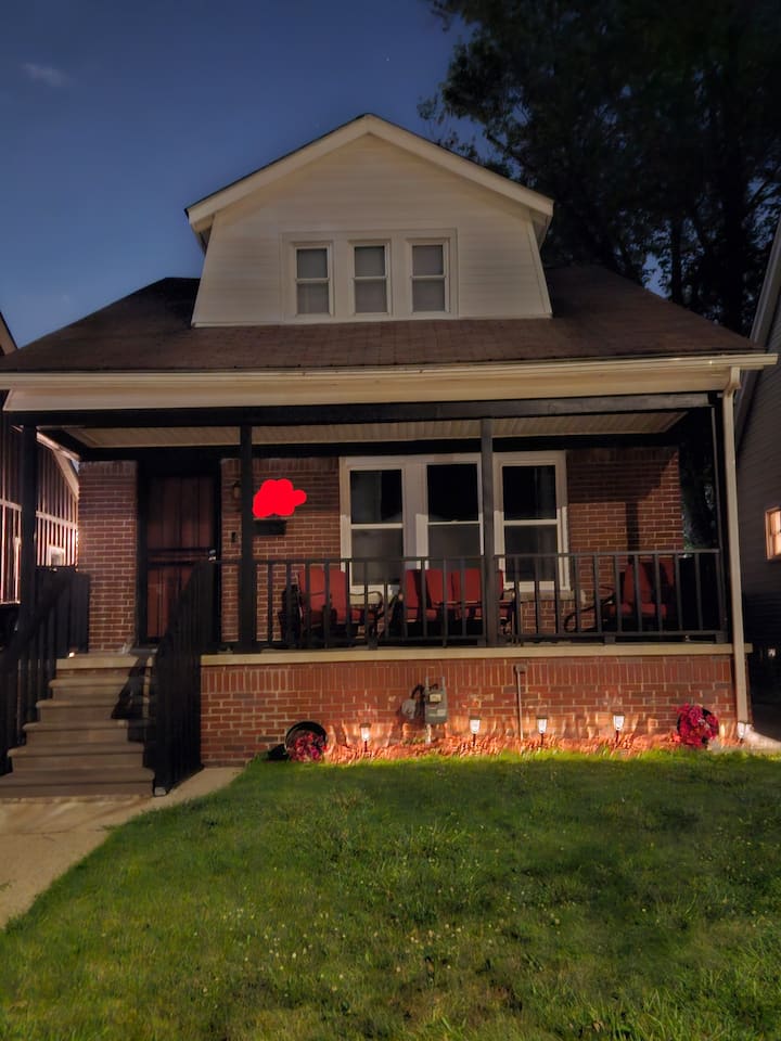 Lrg Home, Perfect 4 Grps&families With Pool Table - Warren, MI