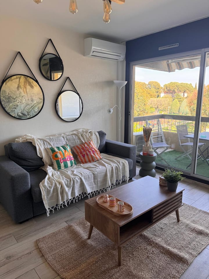 Bel Appartement Avec Piscine Et Tennis - Bormes-les-Mimosas