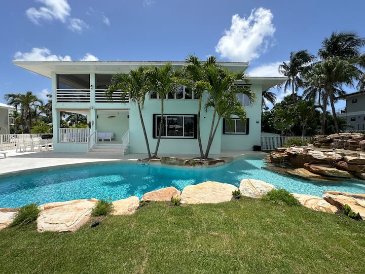 Sombrero Beach House With Private Dock And Pool - Marathon, FL