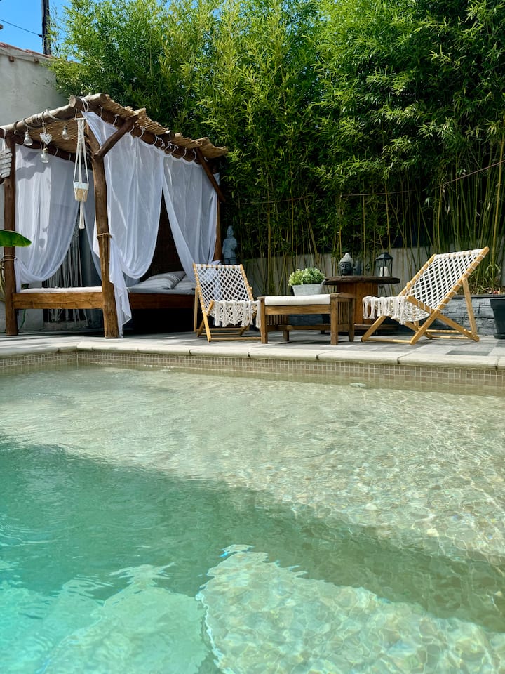 Maison Dans Un Style Bohème Avec Piscine Et Spa - Martigues