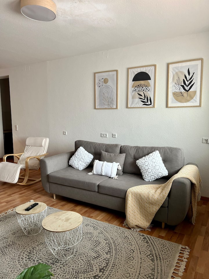 Entire Flat For You ★ ❤Schwetzingen,mannheim &Hd - Heidelberg