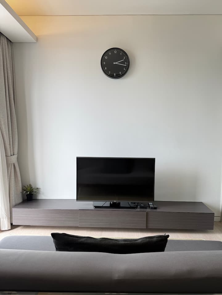 Cozy 1br-5min Walk To Ari Bts - Bangkok
