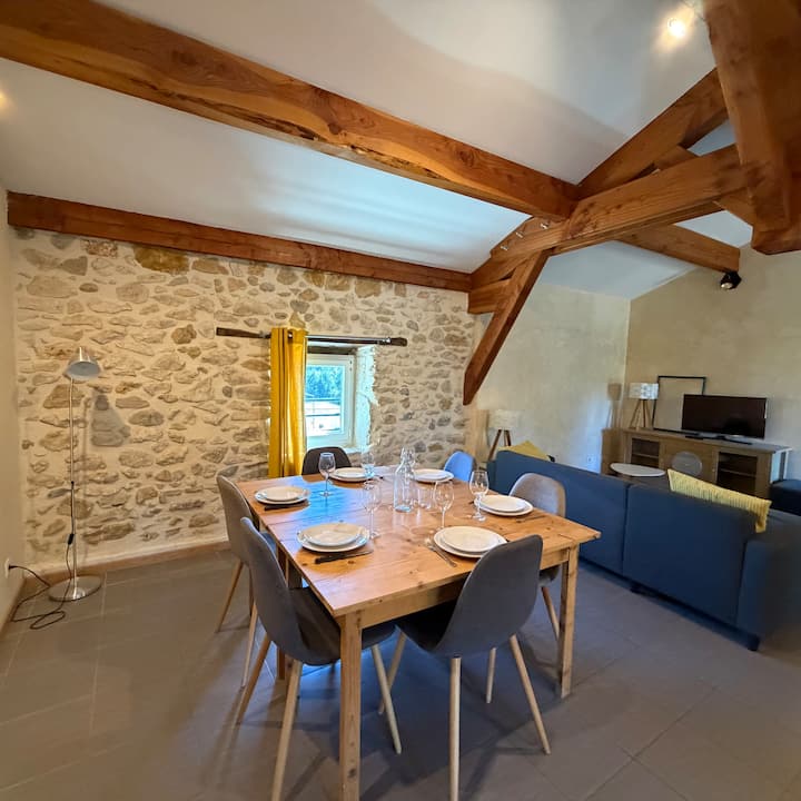 Gîte La Cascade. 3 Clés. 6 Pers. 100 M2. - Vallon-Pont-d'Arc