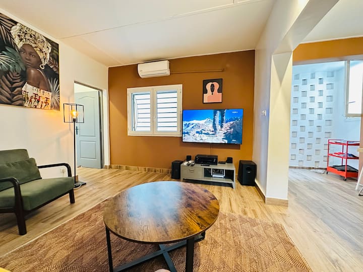 4 Pièces Moderne Climatisé, Tout Confort à Dakar - Dakar