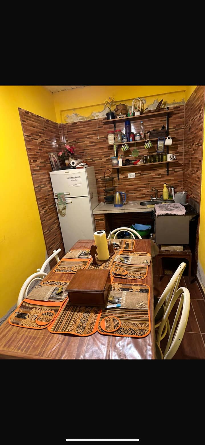 Casa Priv 8 Personas, Baño, Cocina Espacio P/ Auto - Termas de Río Hondo