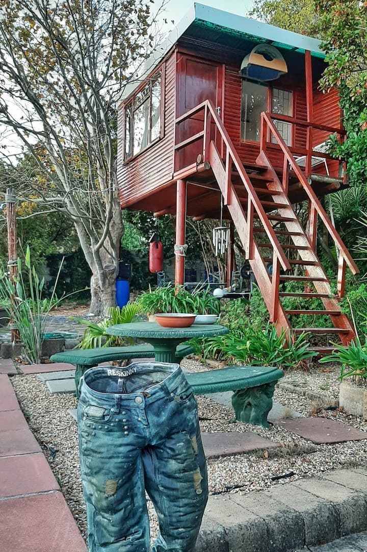 Treehouse With A View For A Gypsy - A Girl Cave. - Stellenbosch