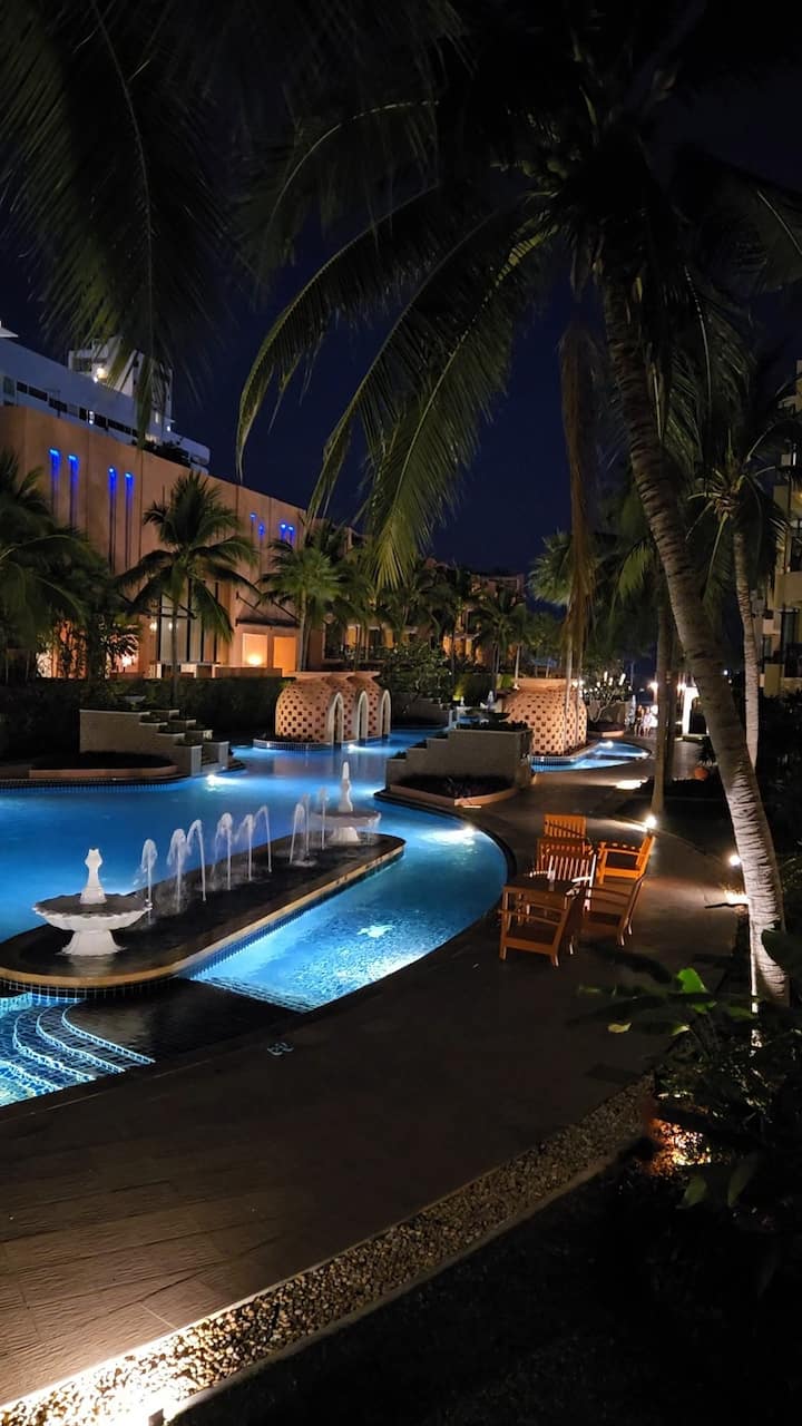 Huahin Spacious Beachfront 2br (55sqm) - 泰國