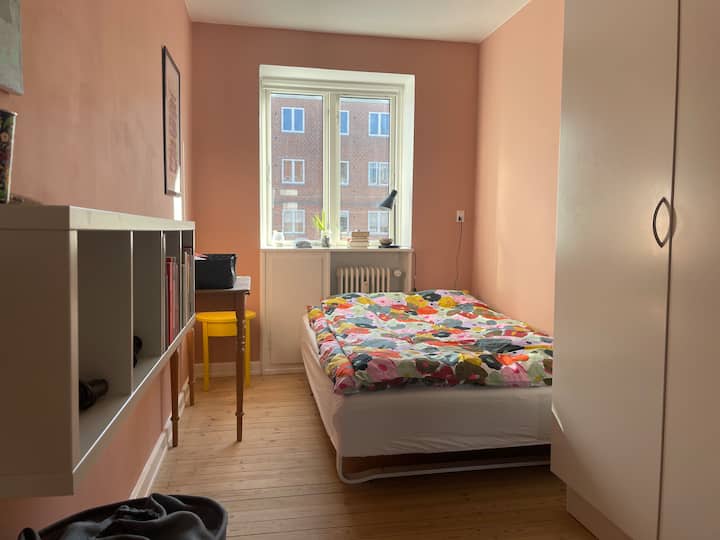 Skøn Og Hyggelig 2-værelses I Hjertet Af Amagerbro - Kopenhagen