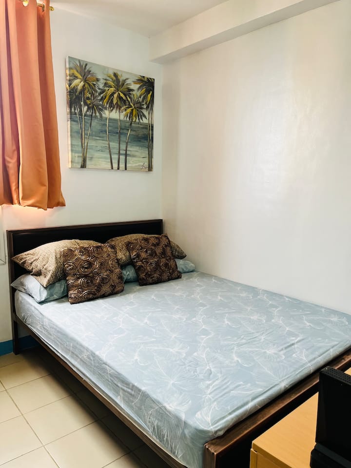 Affordable Staycation Condo Near Mactan Beaches - Lapu-Lapu City