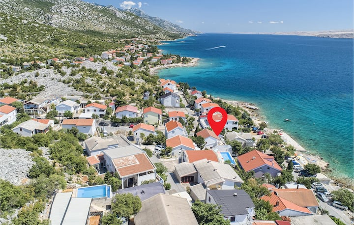 2 Bedroom Beautiful Apartment In Ribarica - Karlobag