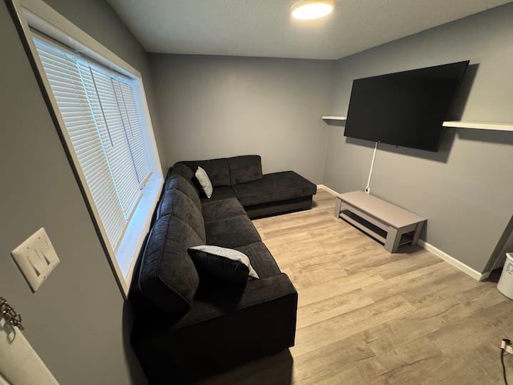 12) Affordable 1 Bedroom Apartment Prime Location - Wildwood