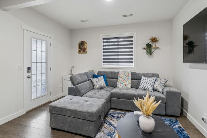 The Nolan Nook - Calgary