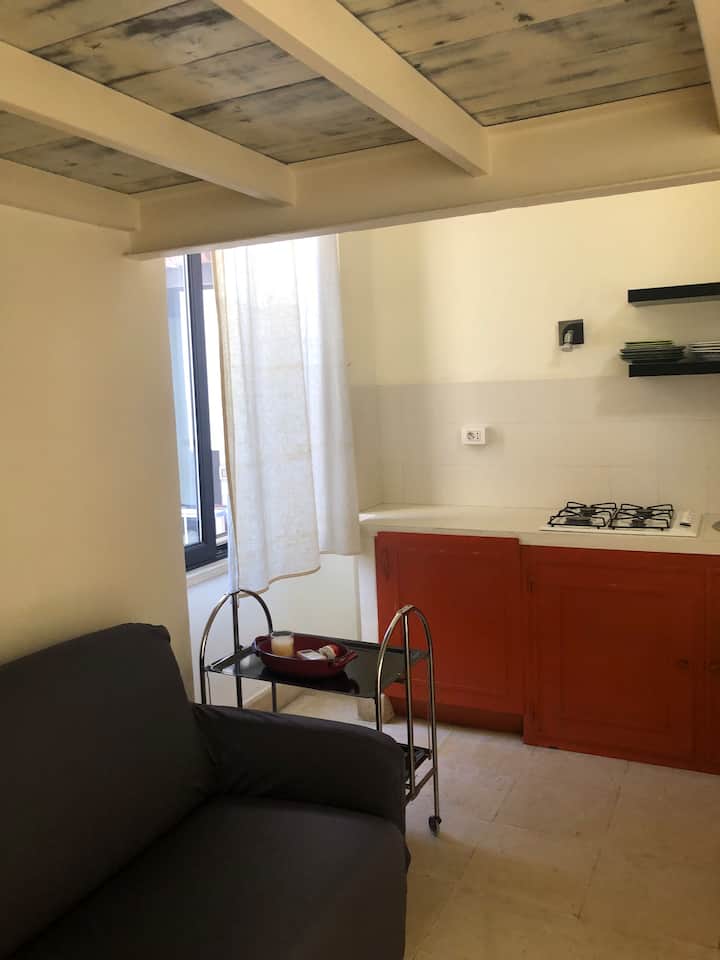 Suite Di Alice Con Terrazza In Palazzo Storico. - Lecce