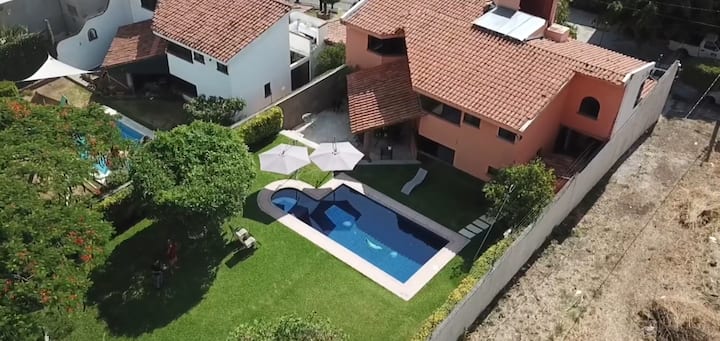 "Tu Casa En Cuerna" Alberca Privada Climatizada. - Temixco