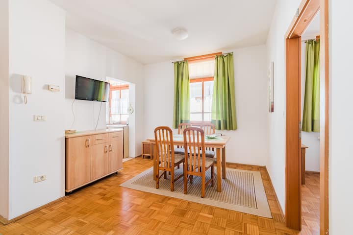 One Bedroom Apartment Rombon Klavdij With Free Onsite Parking - Bovec