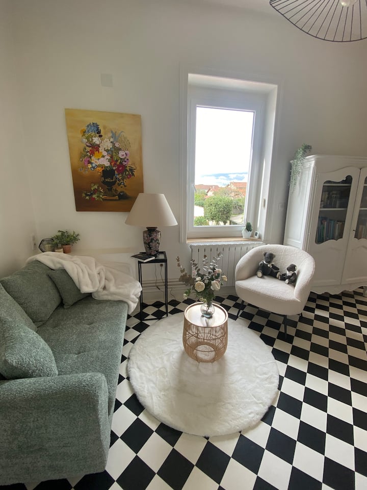 B&b Insolite Entre Lyon Et Son Aéroport - Villette-d'Anthon