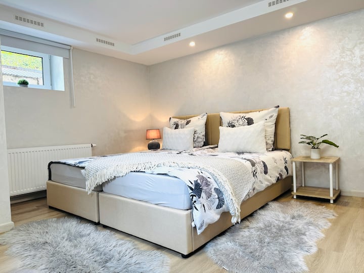 Monteurwohnung Oder Wohnung Für Geschäftsreisende - Baden-Baden