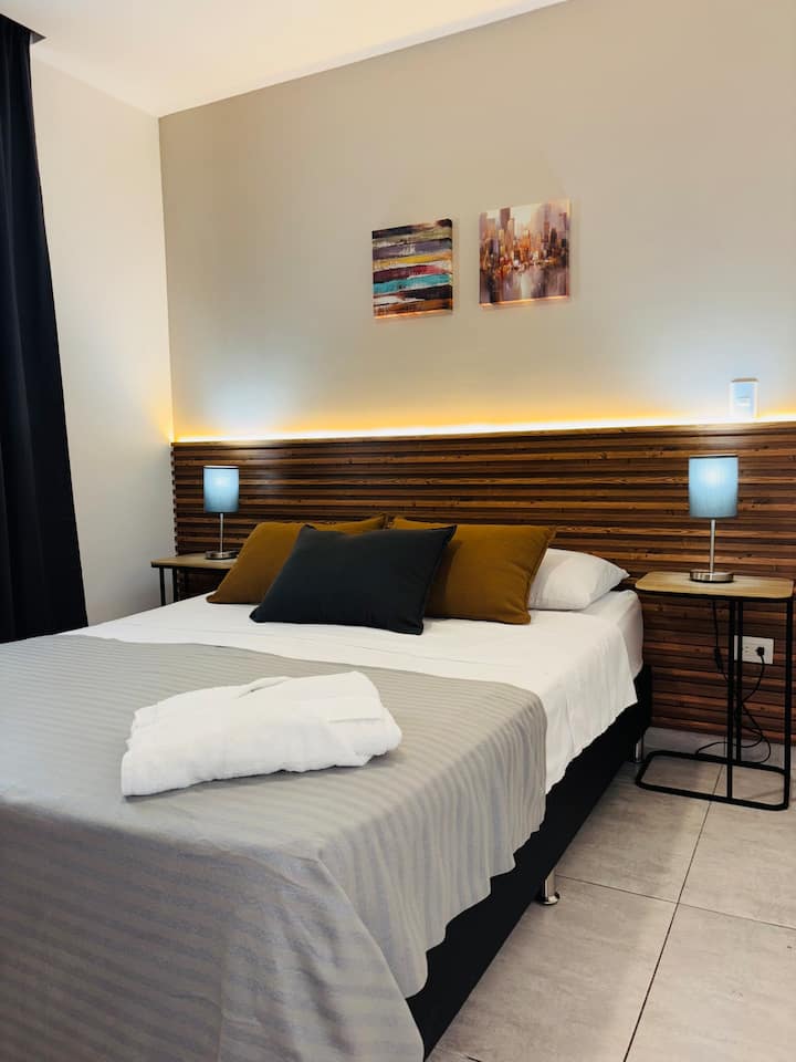 301 Hermoso Apartamento Cerca Al Poblado - Medellin, Antioquia, Colombia