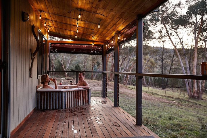 Bushland Escape With Direct Creek Access - Beechworth