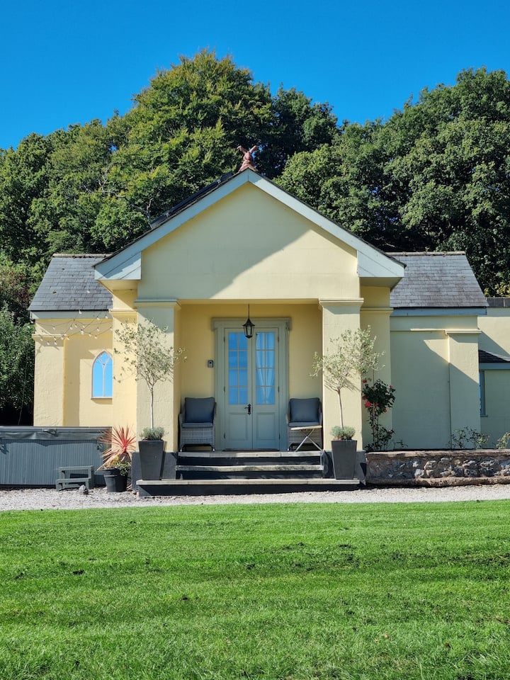 Cosy Cottage Near Exeter, Hot Tub And Log Burner. - Topsham