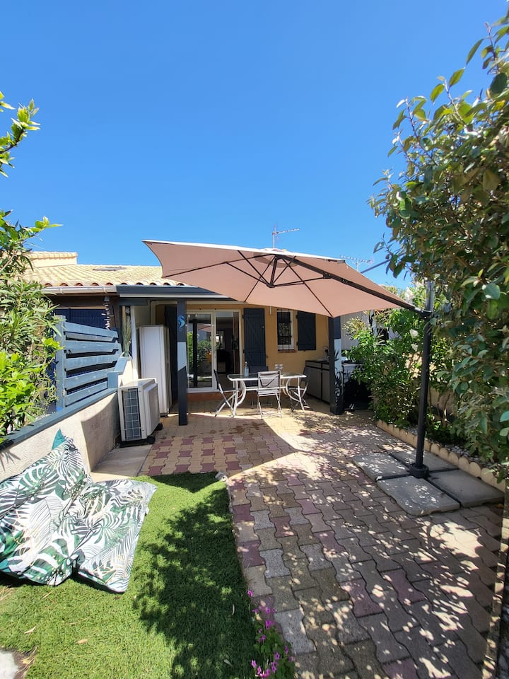 Villa Terrasse/clim/piscine Commune/plage à 850m - Saint-Pierre-la-Mer