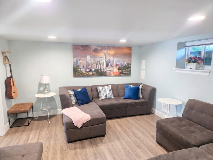 Free Parking, Fast Wifi Near Beach, Parks, Transit - Seattle, WA