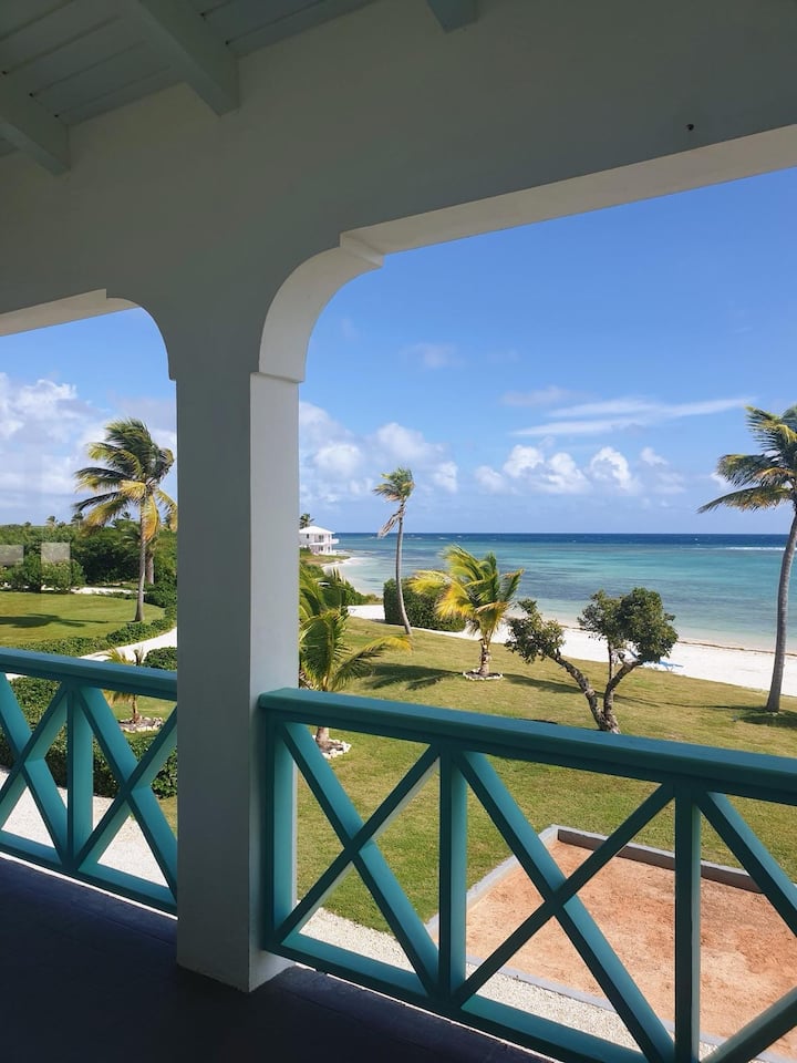 1 Bedroom Beachfront Apartment, Spectacular Views. - Anguilla