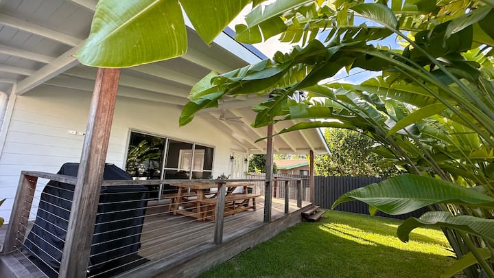 Beach Cottage On Boongala - Hervey Bay