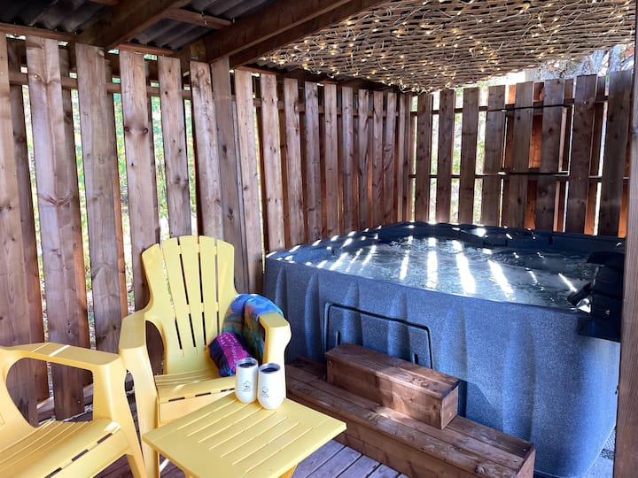 Hot Tub Suite Staycation • Relax + Explore Fundy - Prince Edward Island