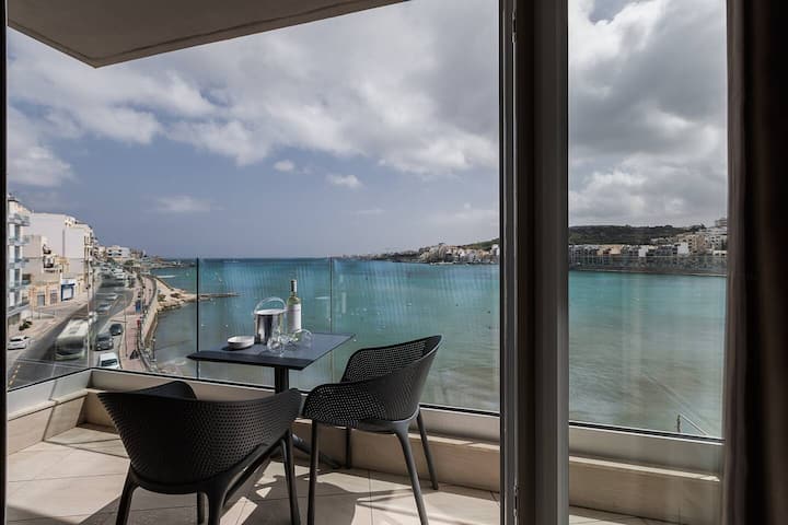 Lovely 1bed Seafront Spb - Flat 4 By Homely - Málta