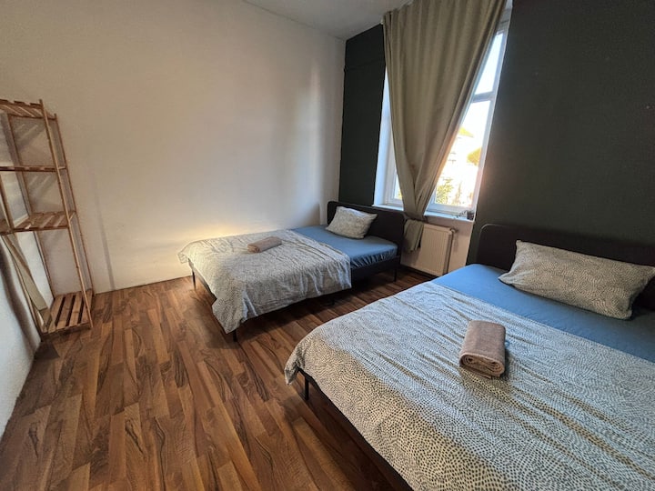 Monteurwohnung – 2 Zimmer Für 5-7 Personen N2r - Zeitz